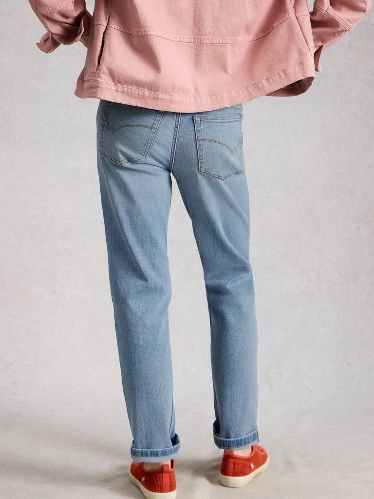 Taylor Straight Full Length Jean in LIGHT DENIM | White Stuff EU