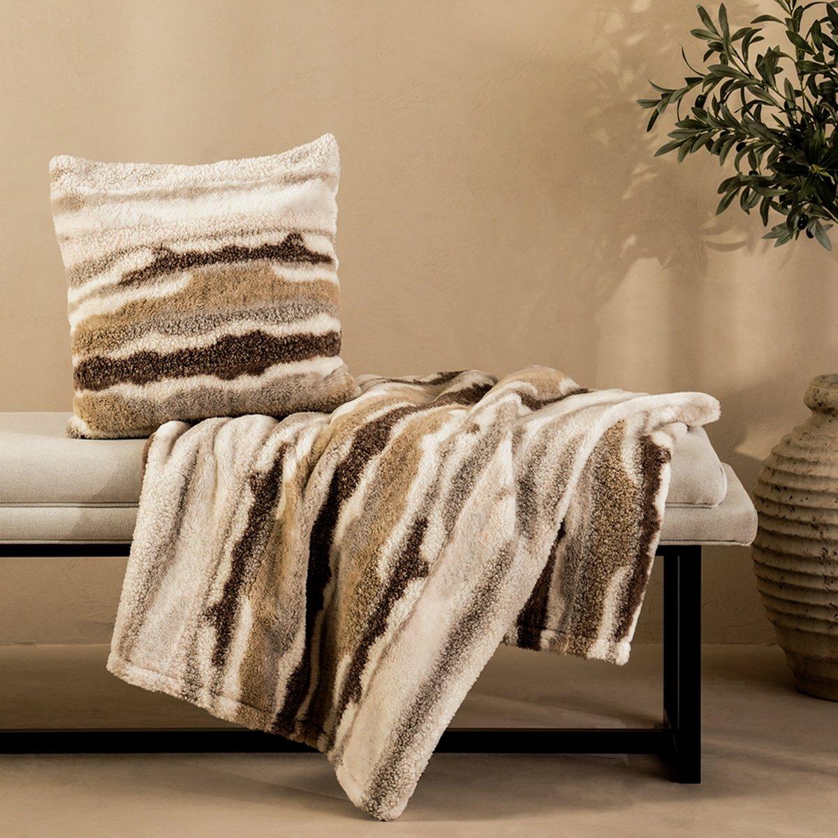 Wavy Throw Beige 150X170 cm Price in Kuwait - Xcite Alghanim