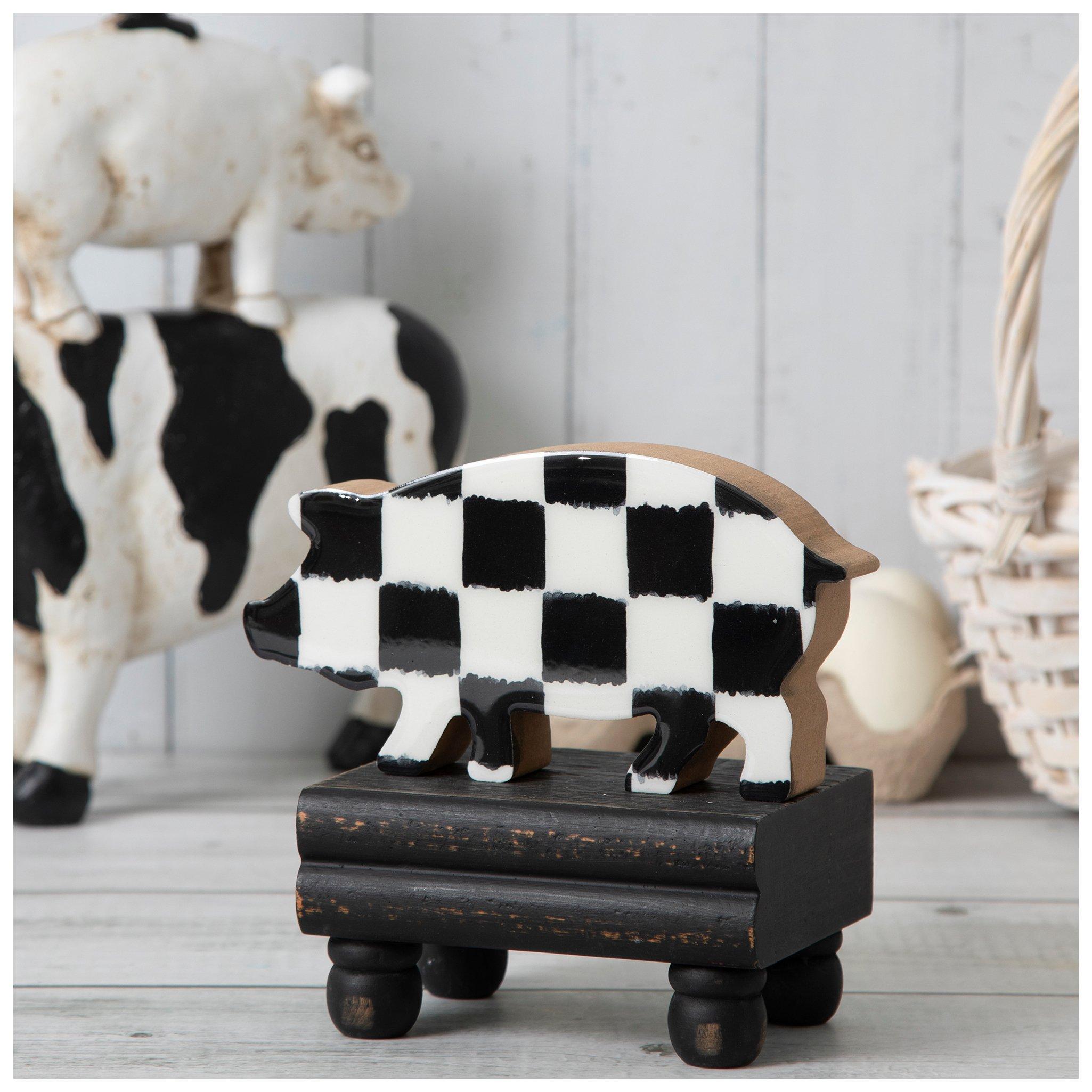 Checkered Pig Wood Decor | Hobby Lobby | 2441921