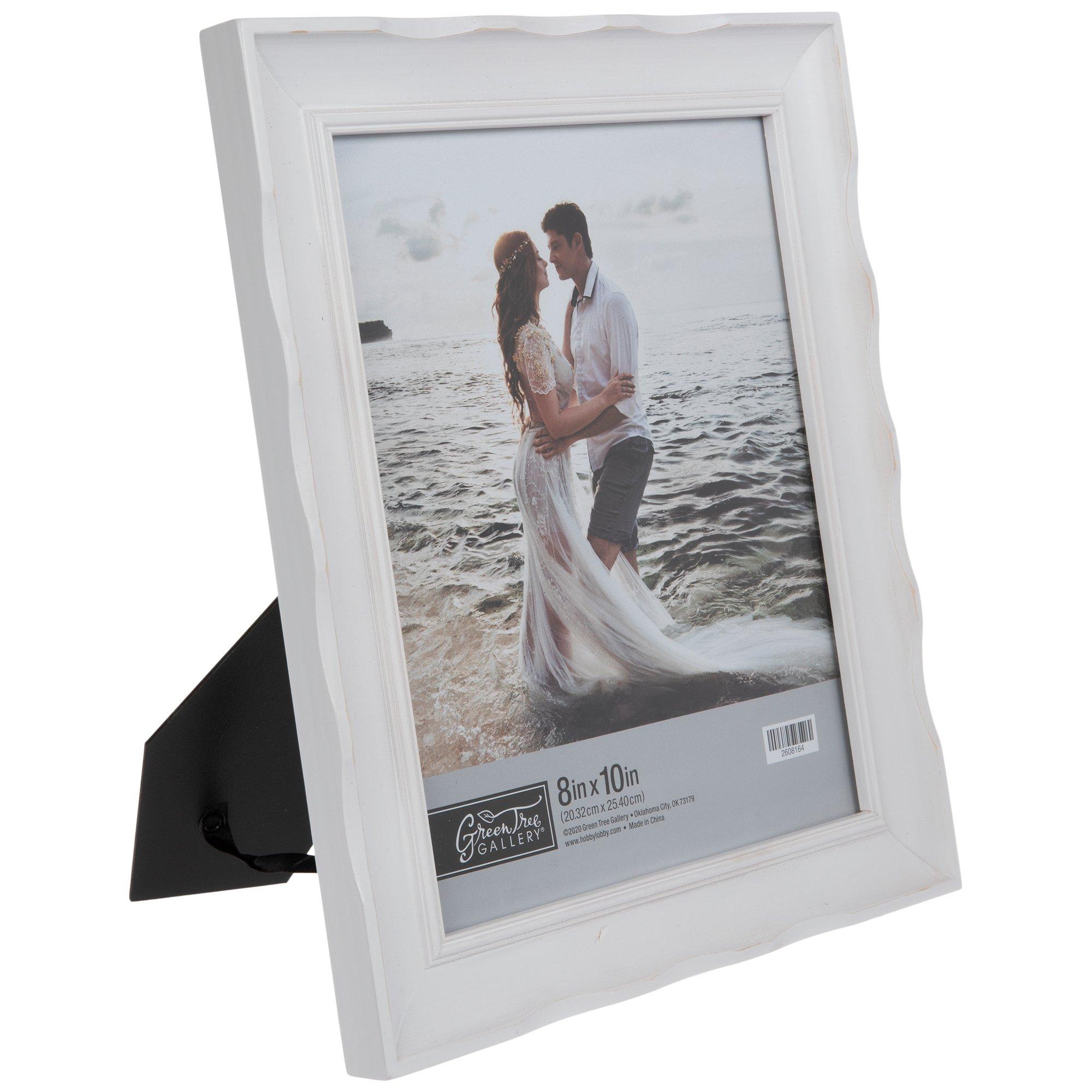 White Scalloped Picture Frame | Hobby Lobby | 2608164