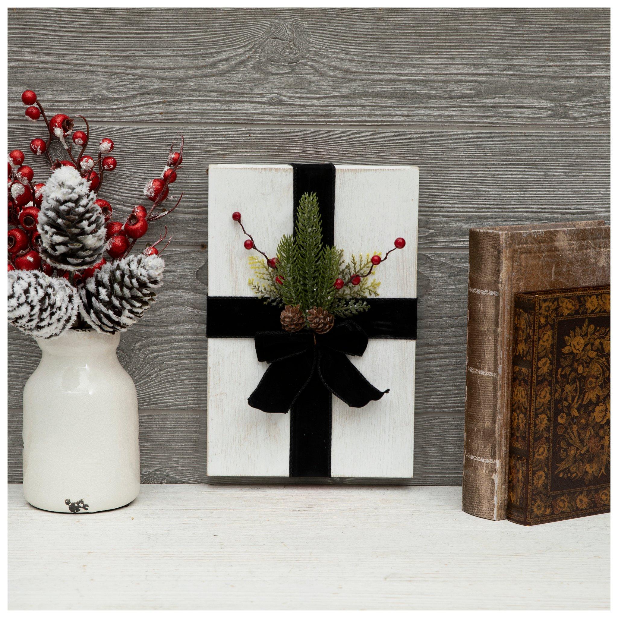 Gift Box With Bow Wood Wall Decor | Hobby Lobby | 306269039