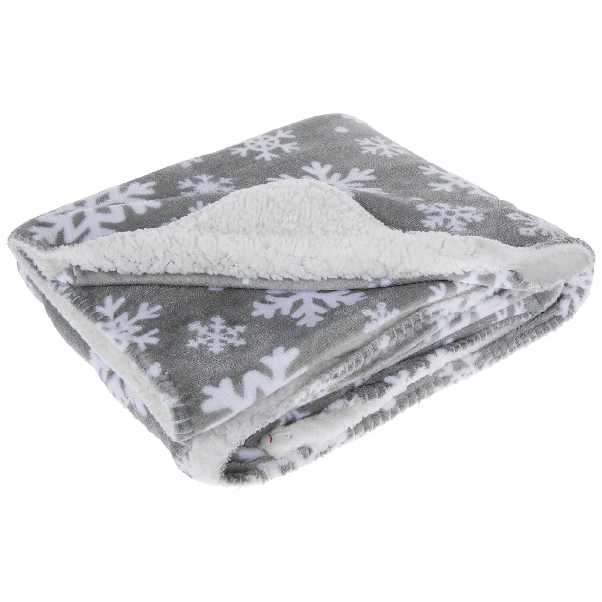 Gray & White Snowflake Throw Blanket | Hobby Lobby | 5740808