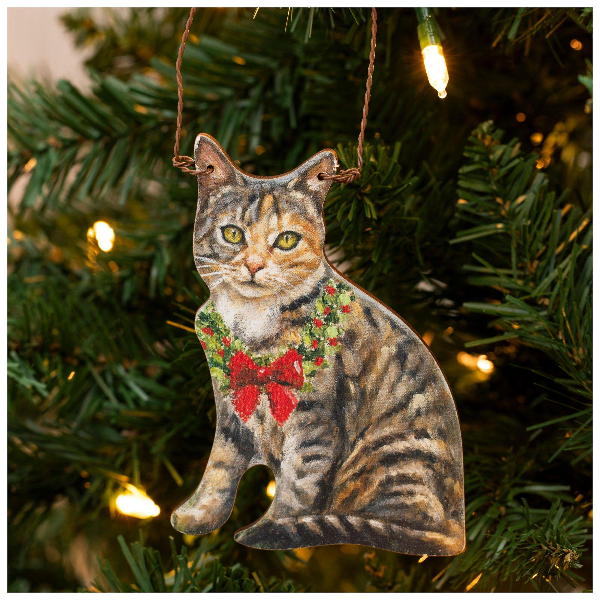 Tabby Cat With Wreath Ornament | Hobby Lobby | 5949425