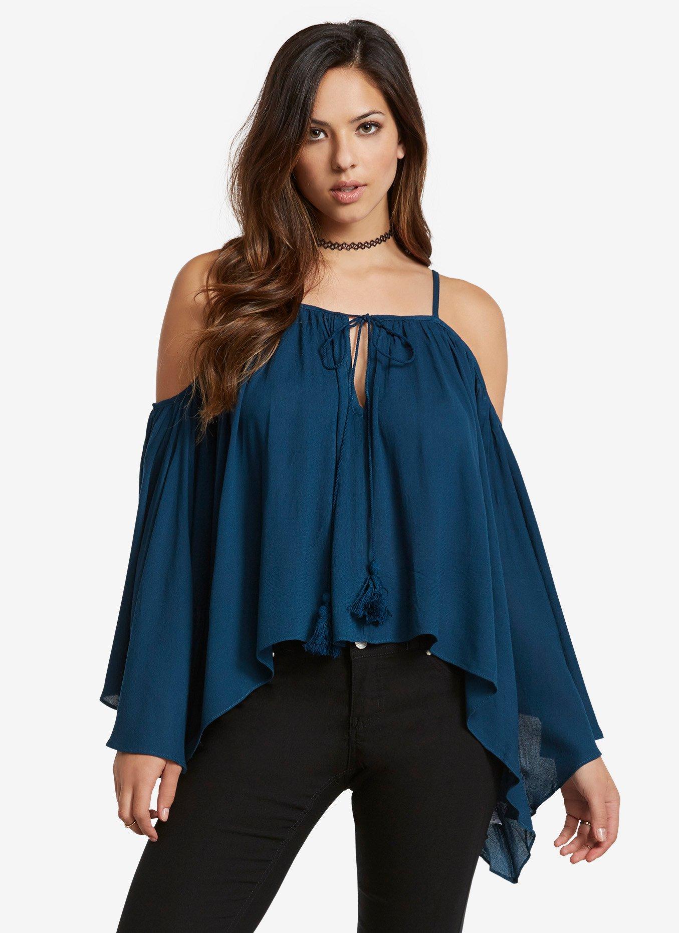 Cutout-Shoulder Sharkbite Top | Hot Topic