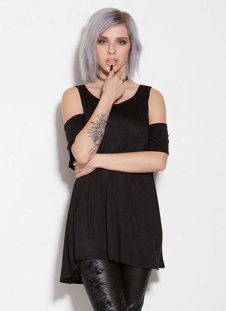 Cold Shoulder Top | Hot Topic