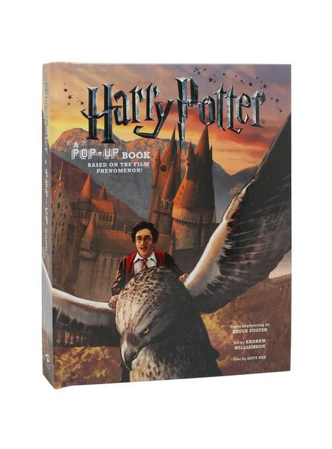 Harry Potter: A Pop-Up Book | Hot Topic