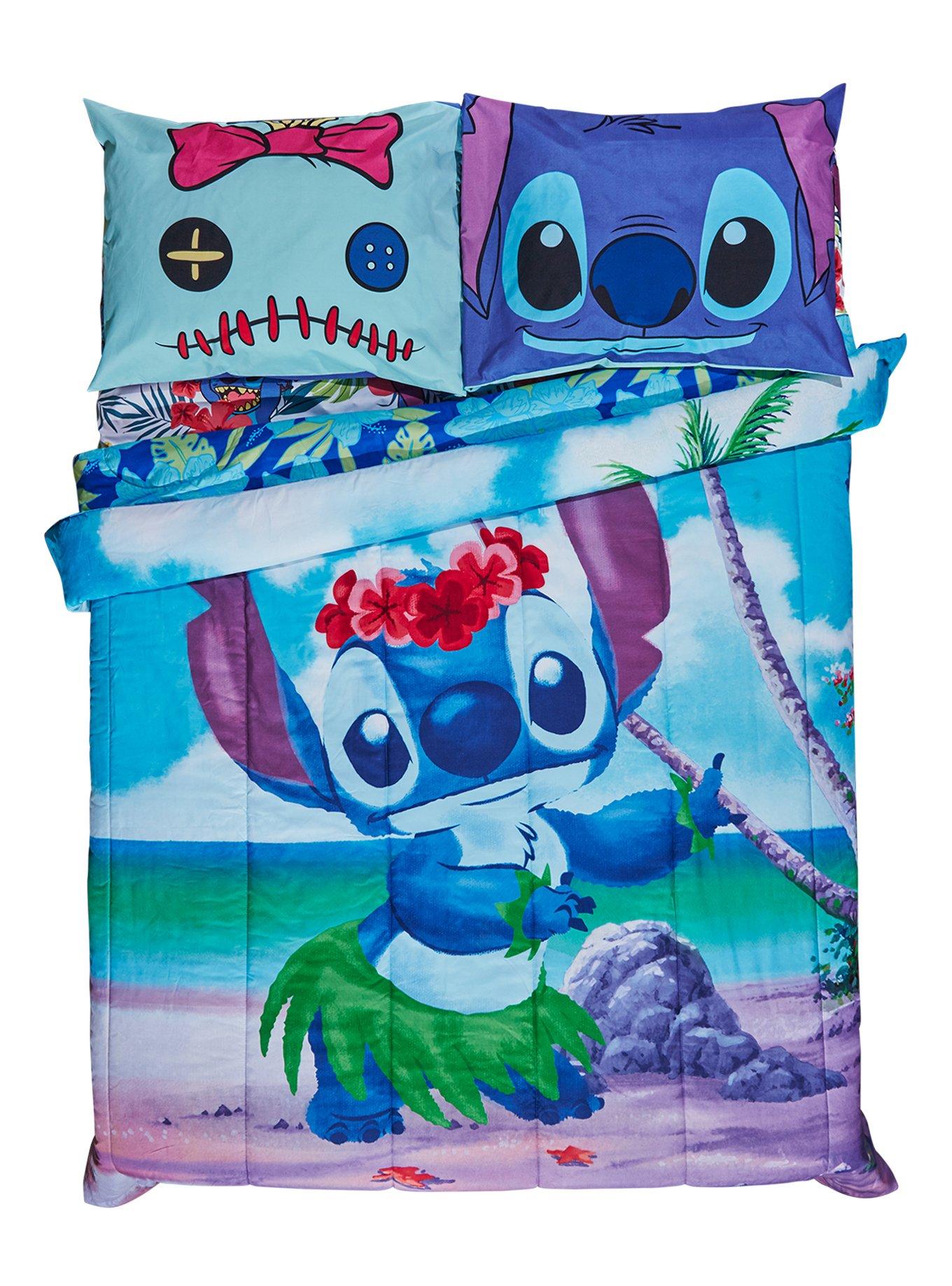 Disney Lilo & Stitch Hula Full/Queen Comforter | Hot Topic