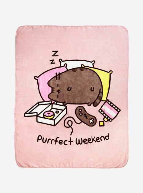Pusheen Perfect Weekend Throw | BoxLunch