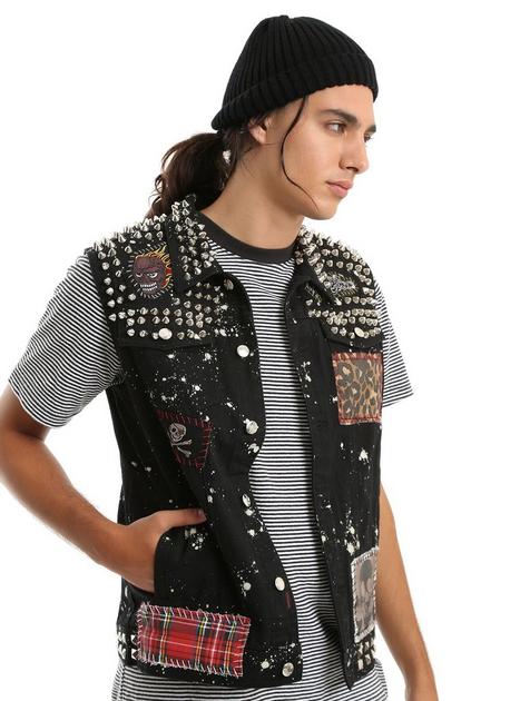 Tripp Studded Vest | Hot Topic