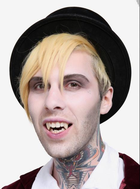 Large Coffin Vampire Fangs Kit | Hot Topic