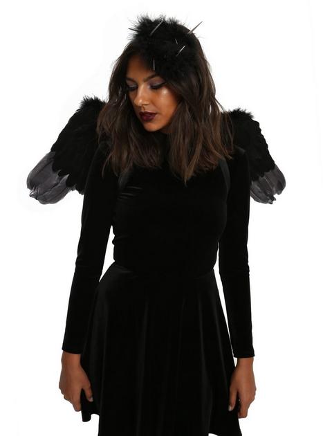 Black Angel Wings Kit | Hot Topic