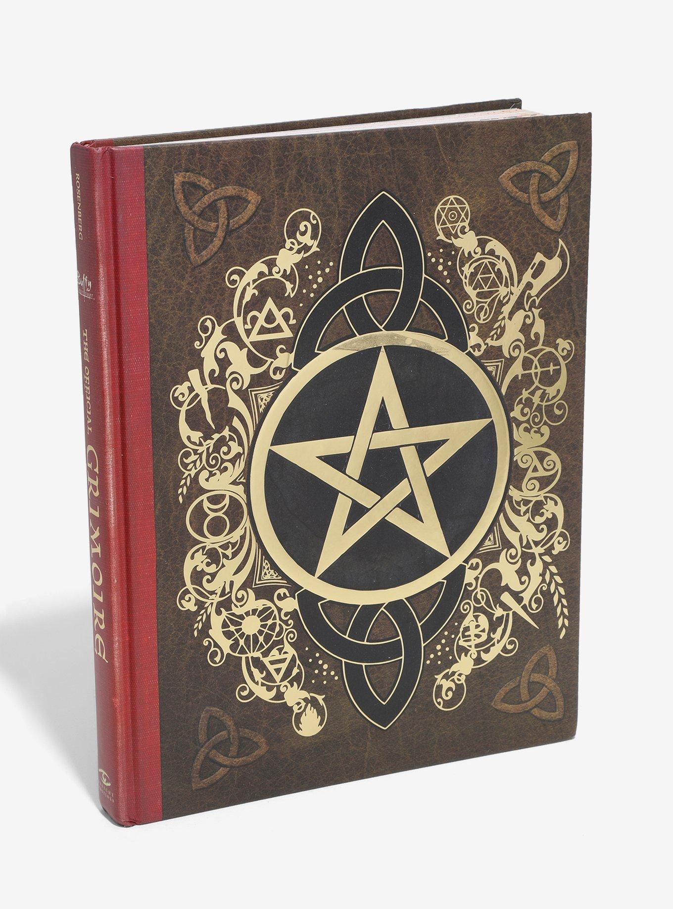 Buffy The Vampire Slayer: The Official Grimoire: A Magickal History of ...