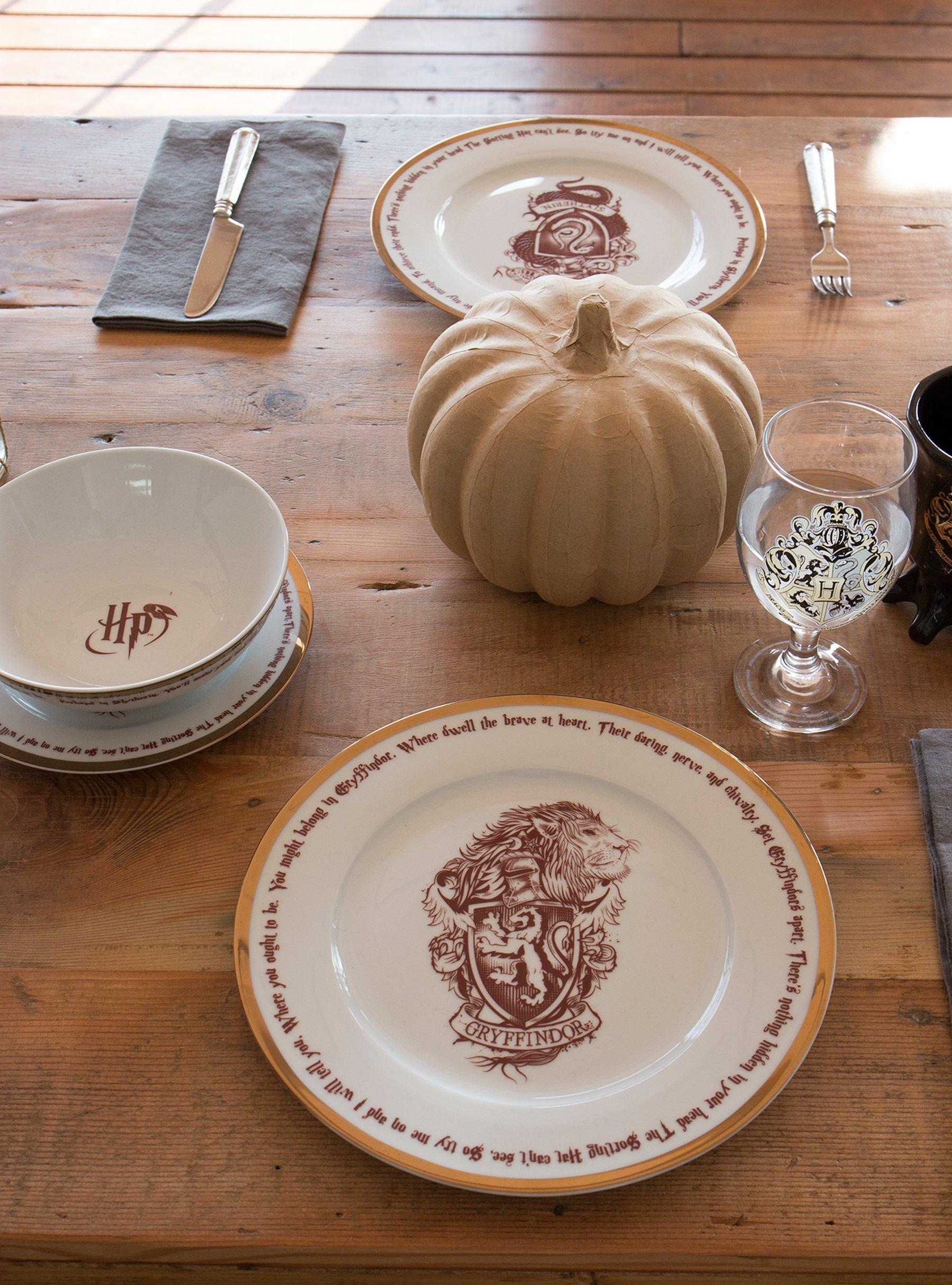 Harry Potter Gryffindor Dinner Set | Hot Topic