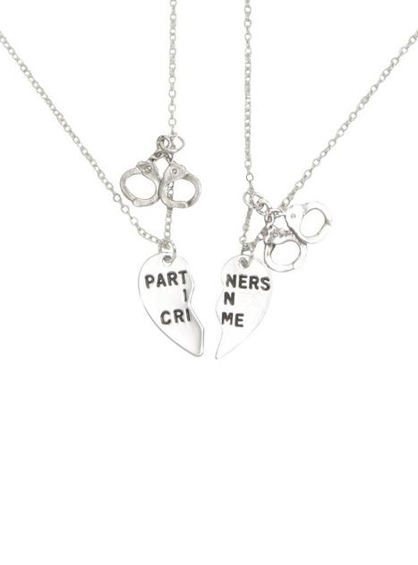 Blackheart Partners In Crime Handcuffs Heart BFF Necklace Set | Hot Topic