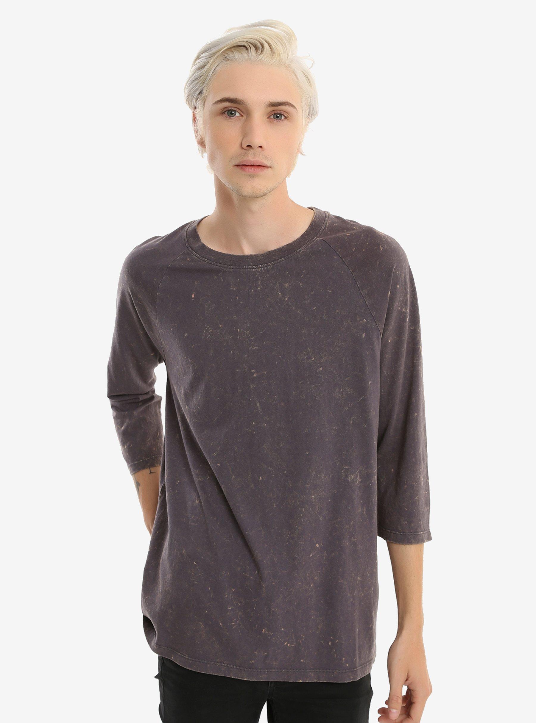 Grey Mineral Wash Raglan | Hot Topic