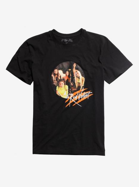 Red Velvet RBB Photo T-Shirt | Hot Topic