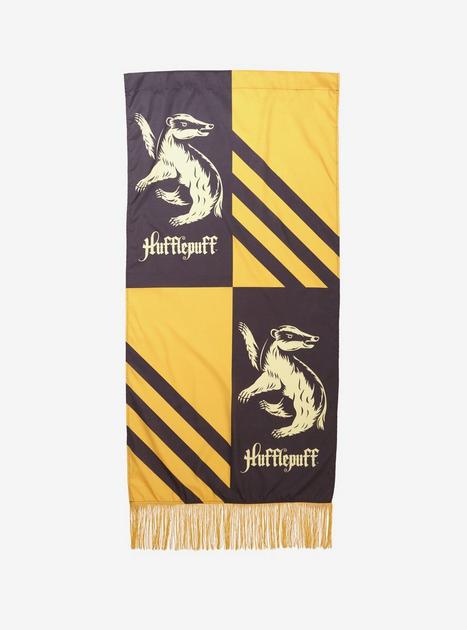 Harry Potter Hufflepuff Fringe Banner | Hot Topic