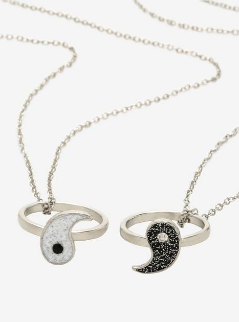 Yin-Yang Best Friend Ring Necklace Set | Hot Topic