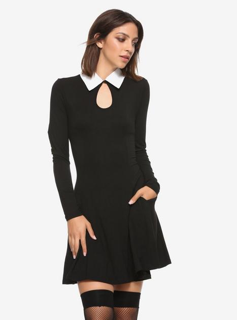 Black Keyhole Long-Sleeve Dress | Hot Topic