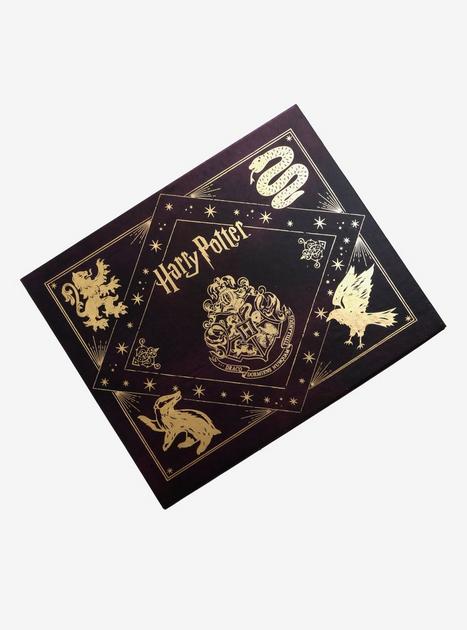 Harry Potter Hogwarts Deluxe Stationery Set | Hot Topic
