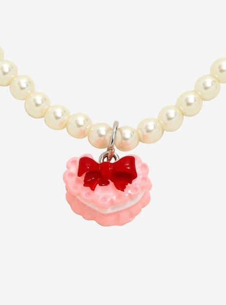 Cute Cake Pearl Choker | Hot Topic
