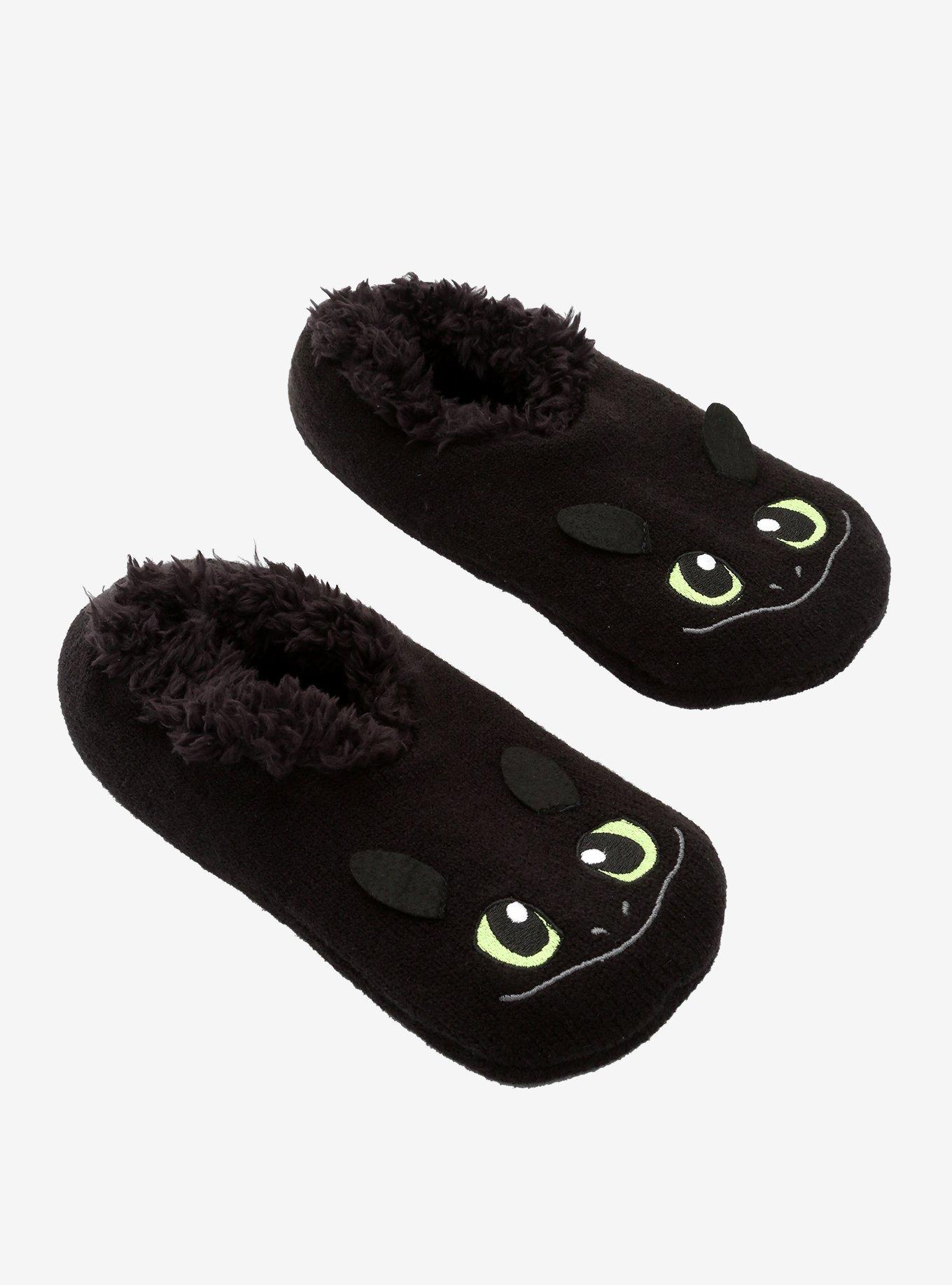 How To Train Your Dragon Toothless Cozy Slippers | Hot Topic