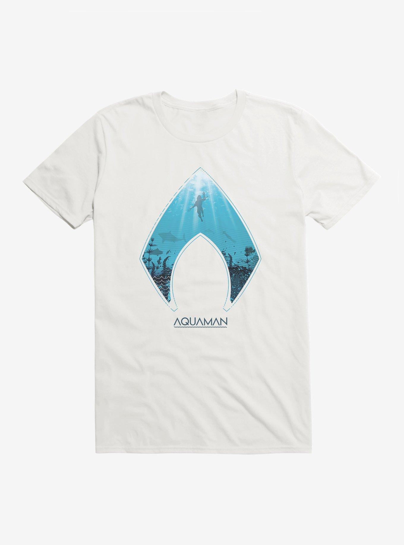 Dc Comics Aquaman Icon Sea Background T Shirt Hot Topic