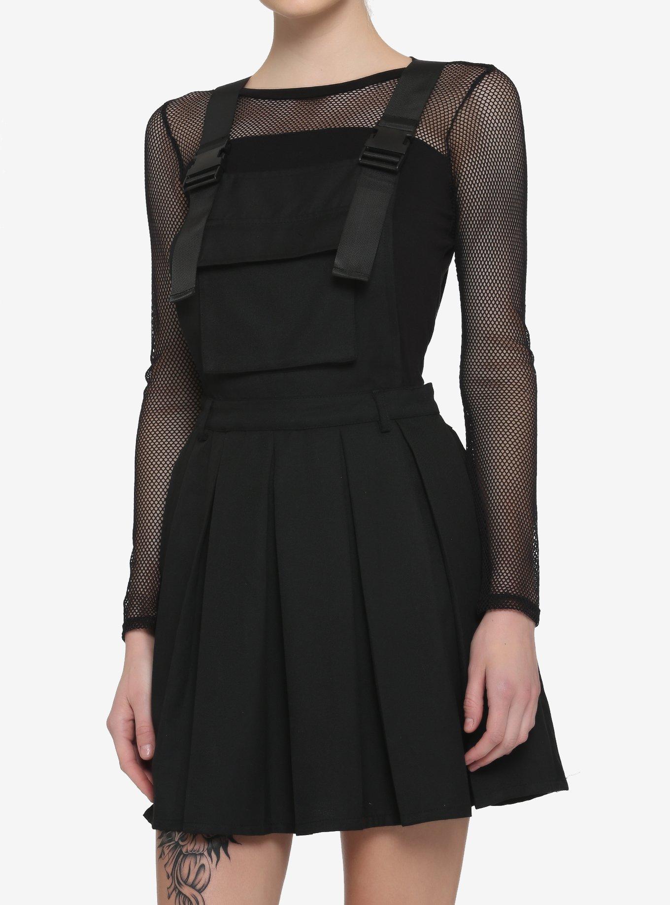 Black Cargo Pleated Skirtall | Hot Topic