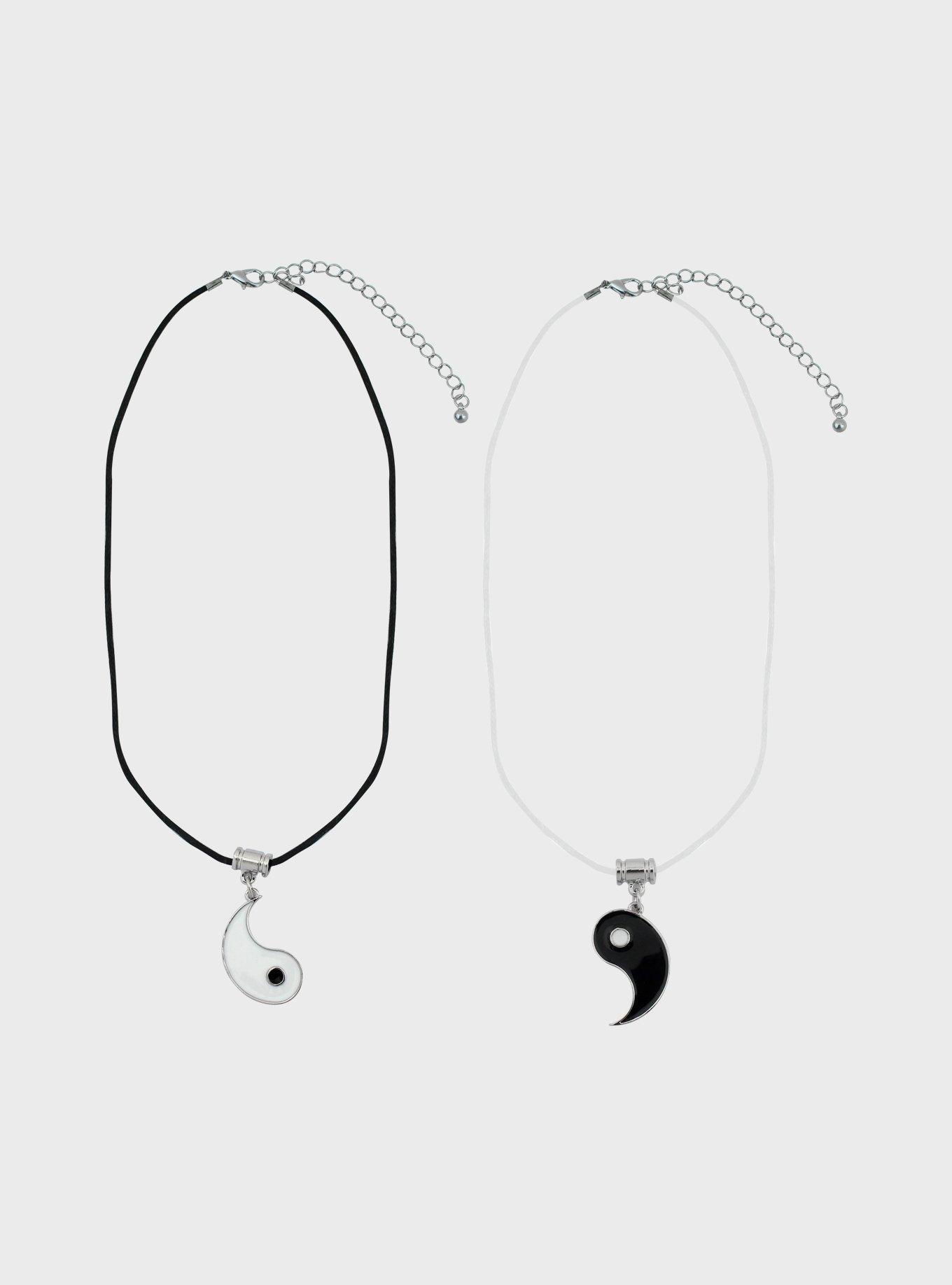 Yin-Yang Best Friend Choker Set