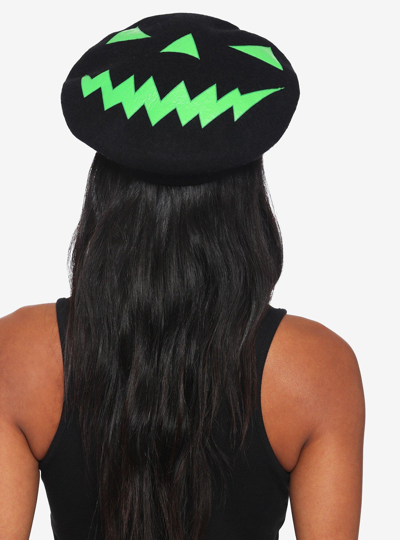 Berets | Hot Topic | Salesforce Commerce Cloud | 5.1.0