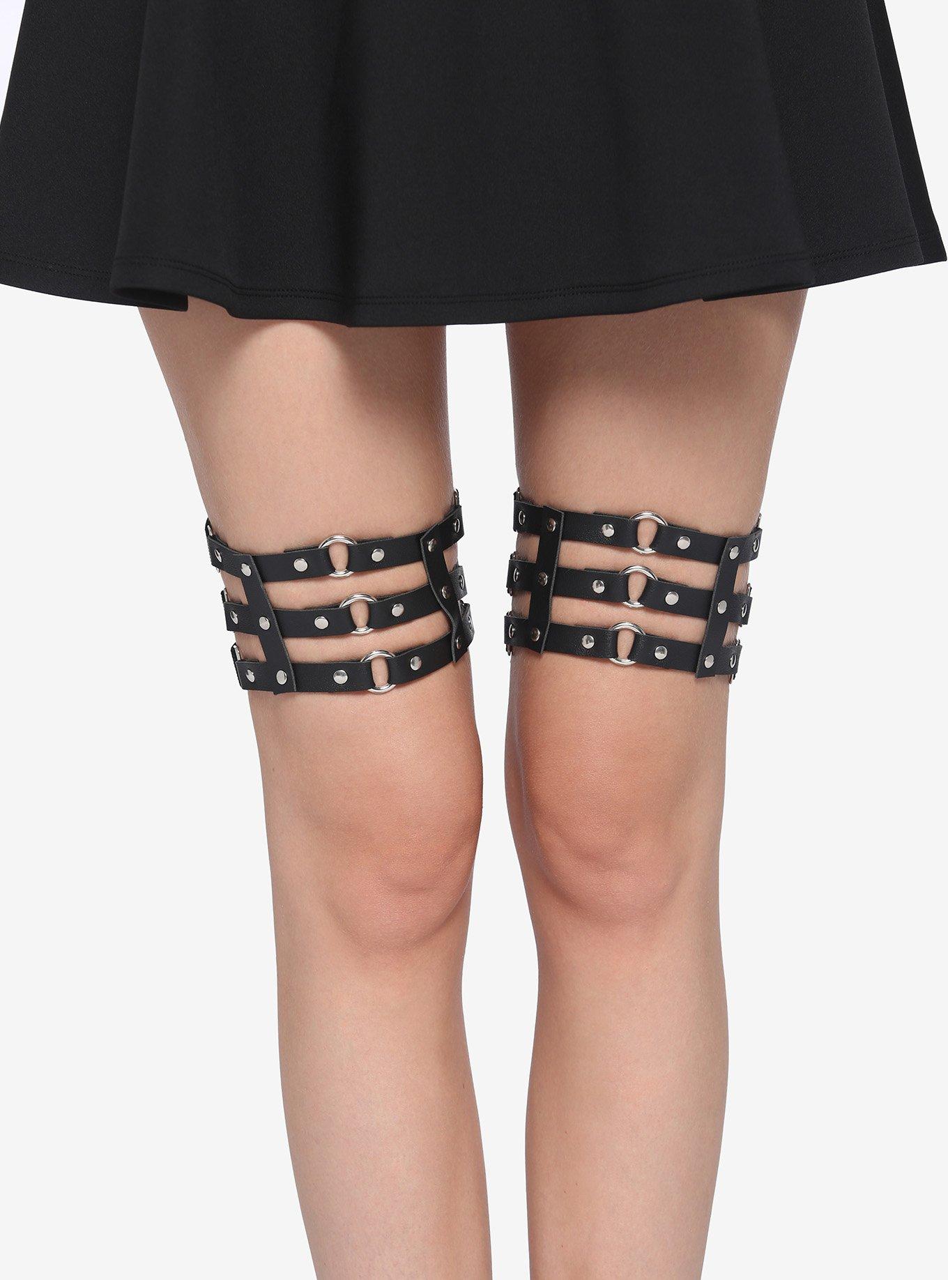 Multi Strap O Ring Garter Belt Set Hot Topic