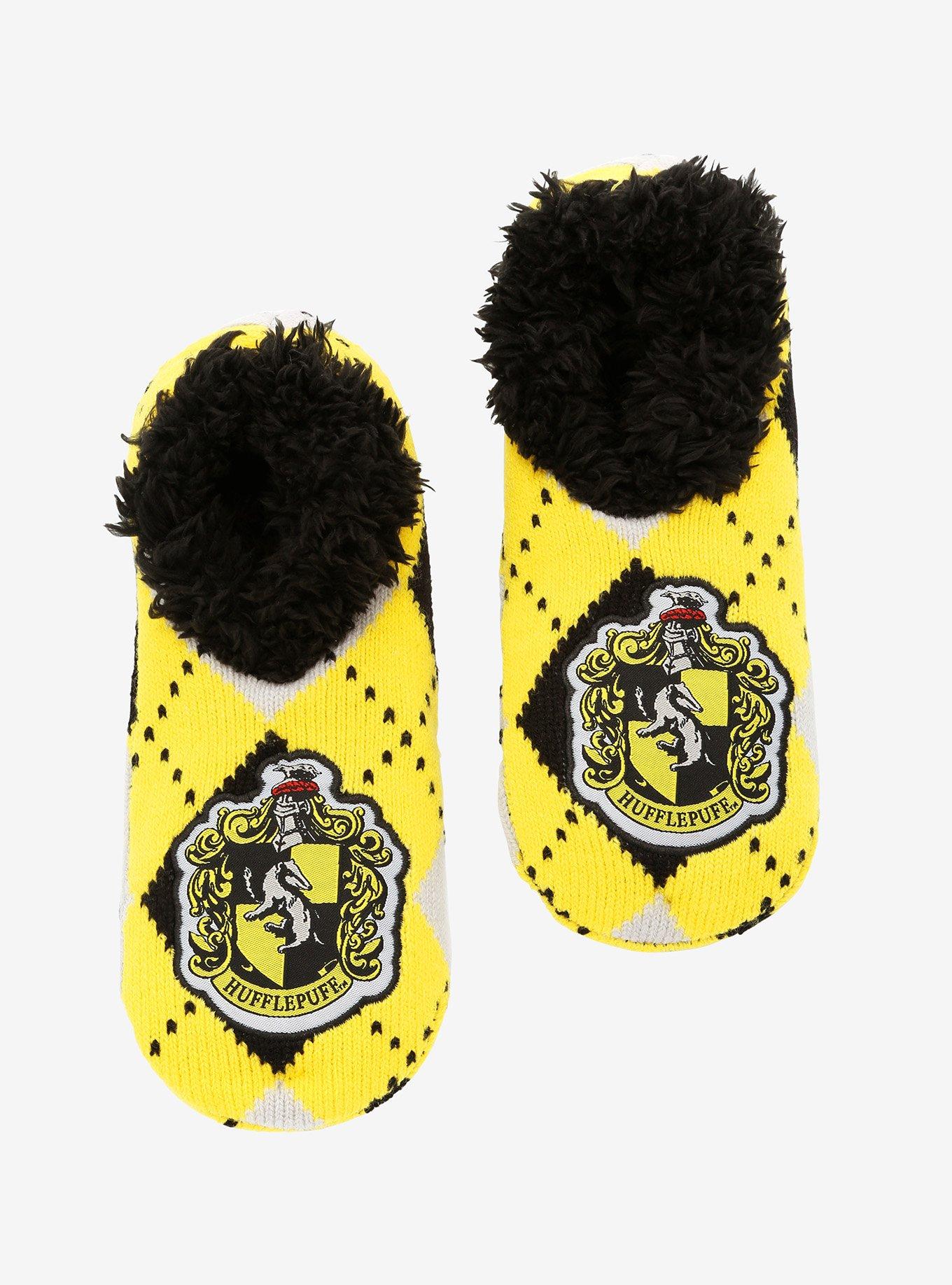 Harry Potter Hufflepuff Argyle Logo Slipper Socks - BoxLunch Exclusive ...