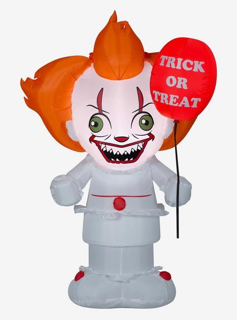 It Pennywise Inflatable Décor | Hot Topic