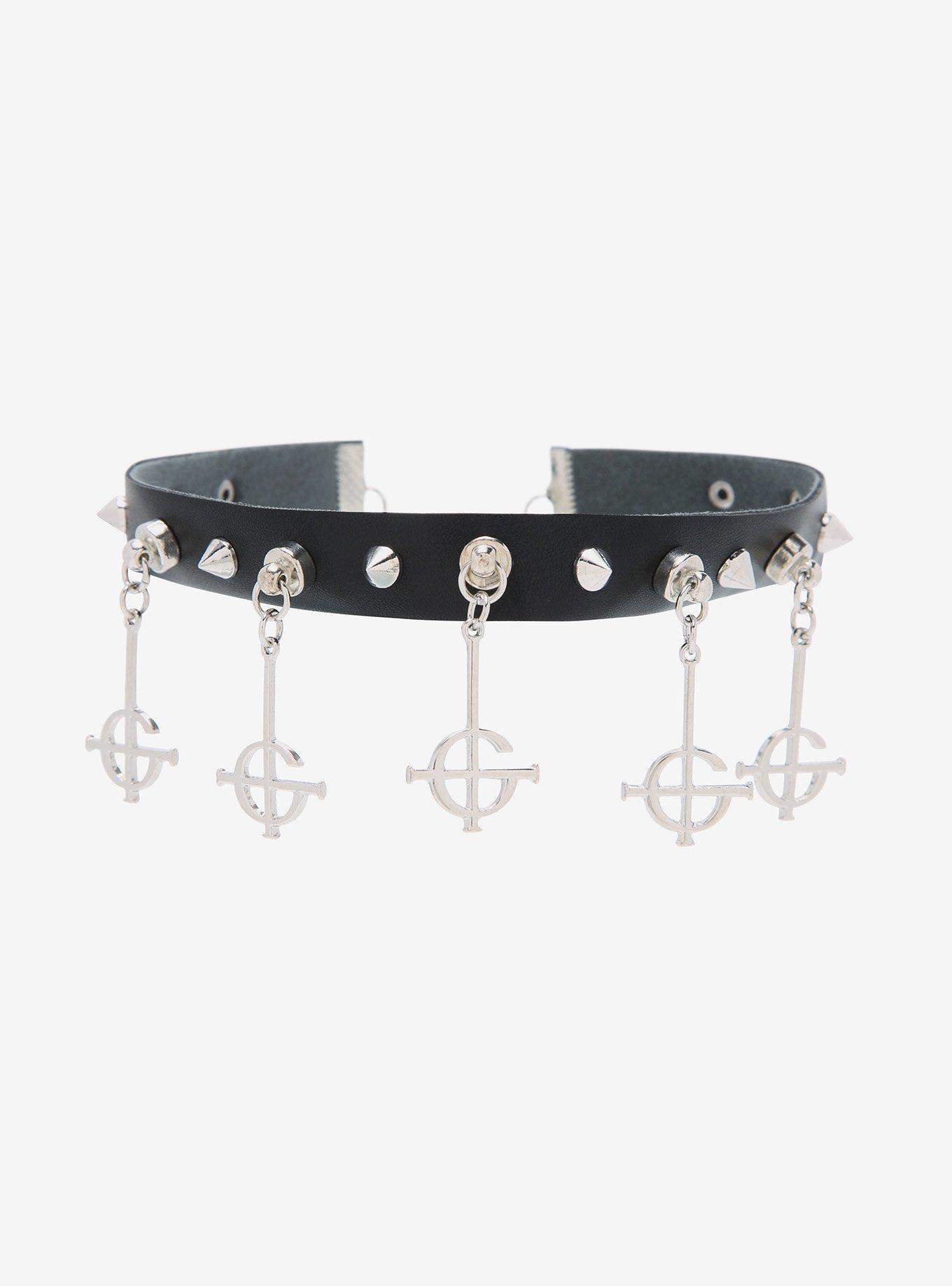 Ghost Crucifix Charm Choker | Hot Topic