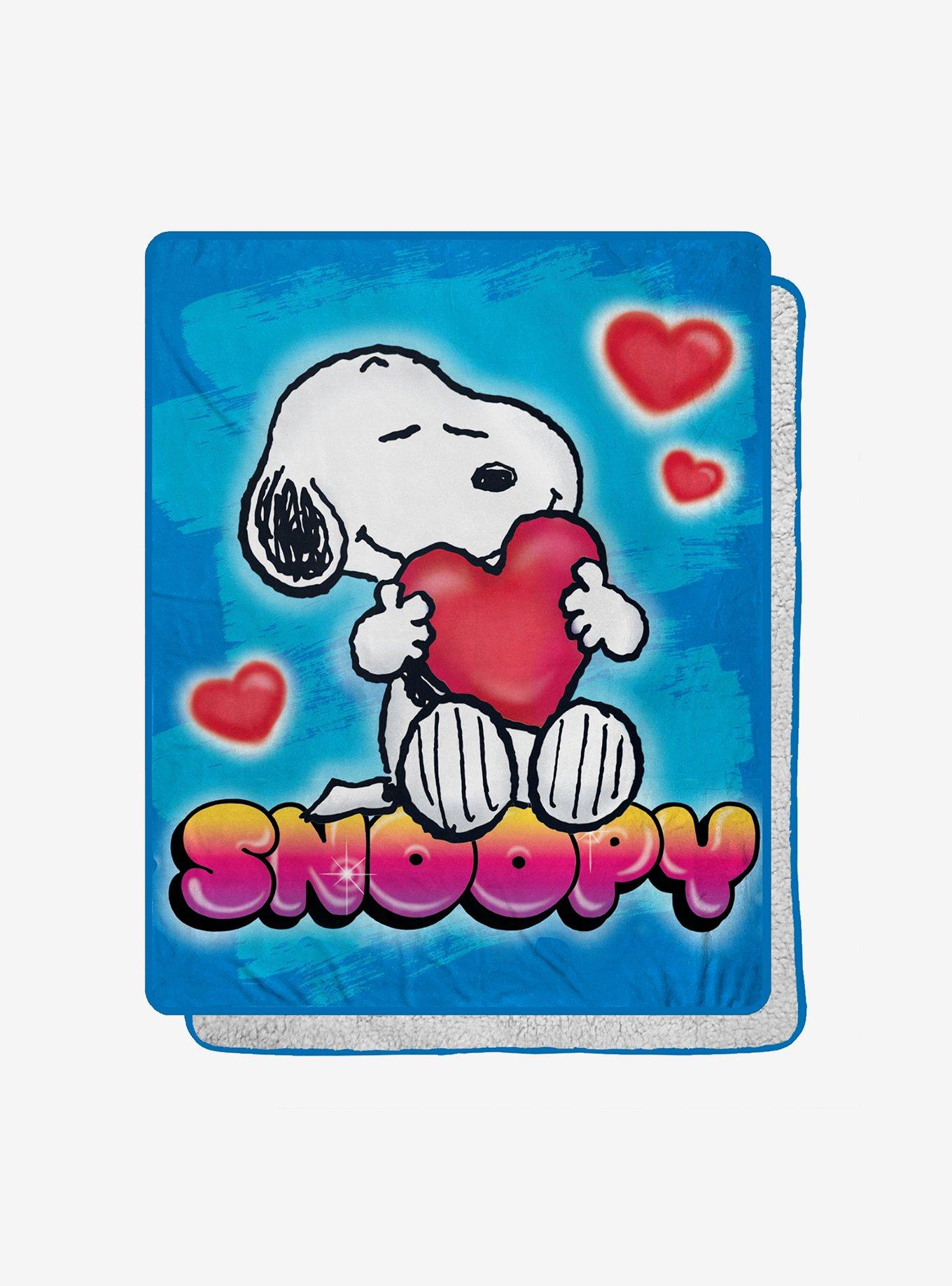 Peanuts Brushy Snoopy Throw | BoxLunch