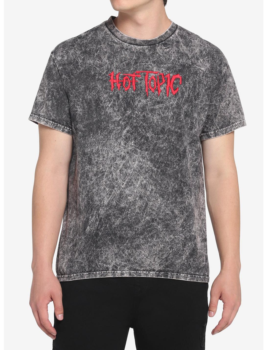 Hot Topic Old Logo Mineral Wash T-Shirt | Hot Topic Hot Topic Old Logo Mineral Wash T-Shirt | Hot Topic