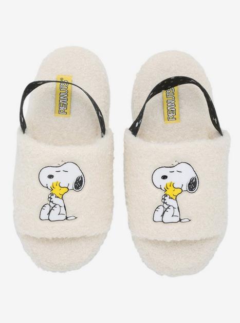 Peanuts Snoopy Sherpa Slippers | Hot Topic