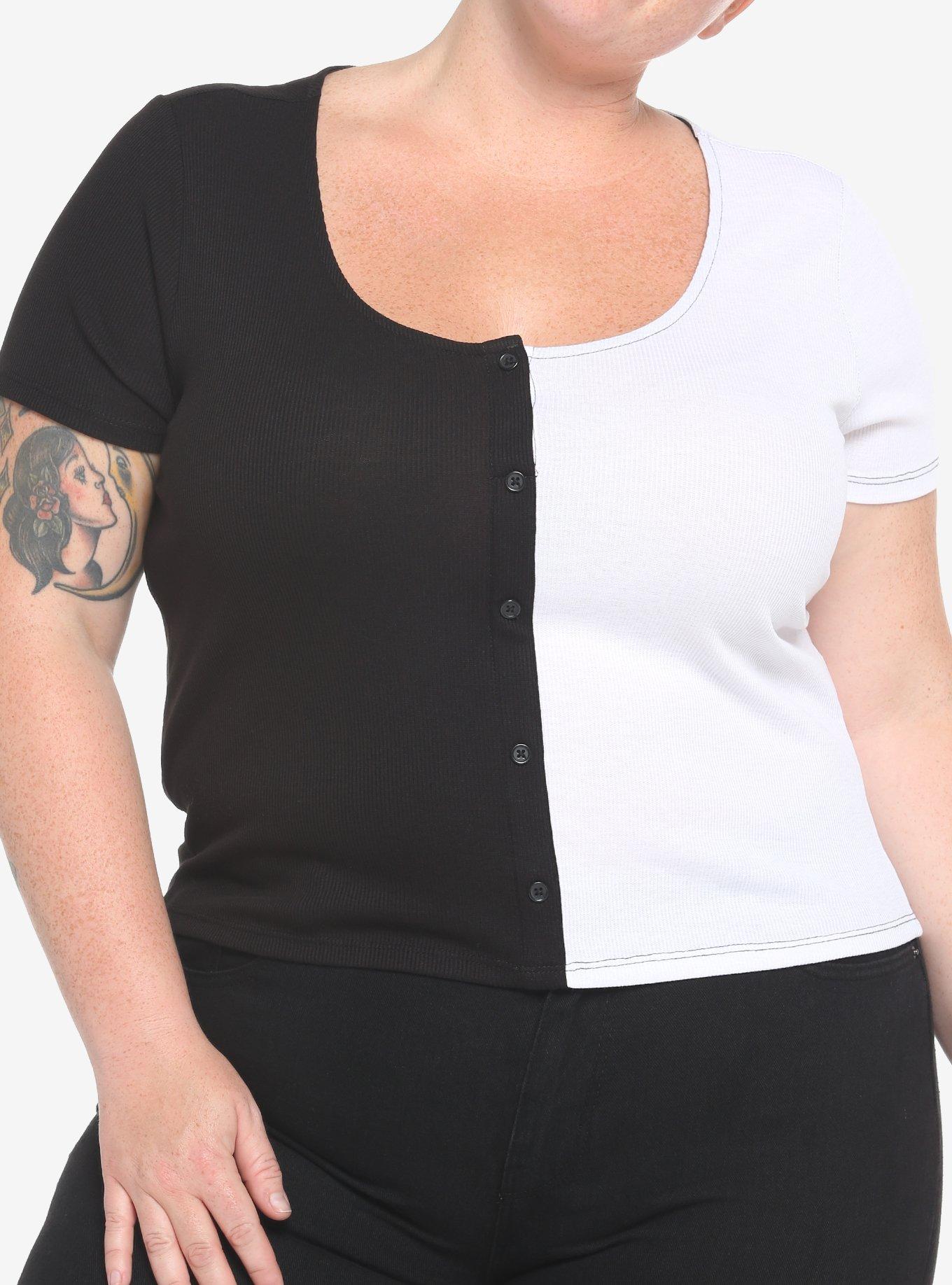 Black & White Split Girls Crop T-Shirt Plus Size | Hot Topic