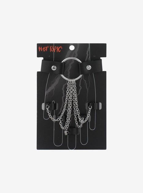O-Ring Chain Hand Ring Bracelet | Hot Topic