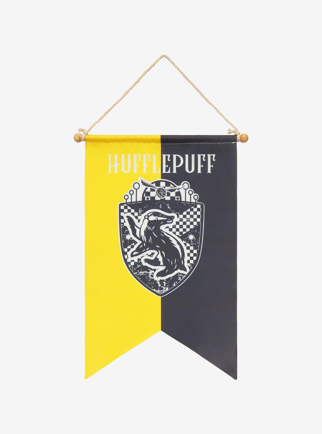 Harry Potter Hufflepuff Split Banner | Hot Topic