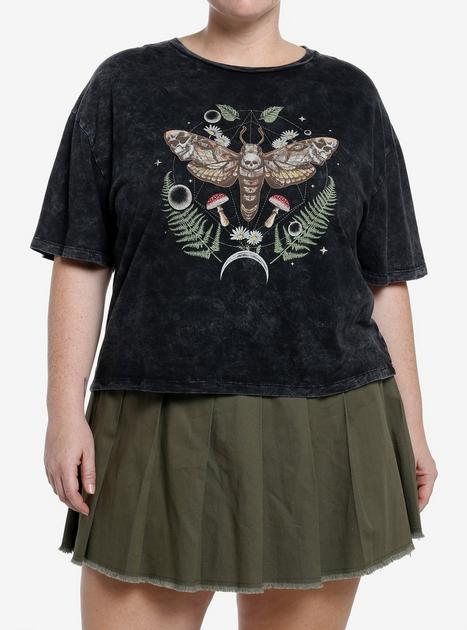 Thorn & Fable Moth Mushrooms Mineral Wash Girls Crop T-Shirt Plus Size ...