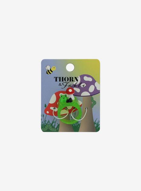Thorn & Fable Frog Sitting Ring | Hot Topic