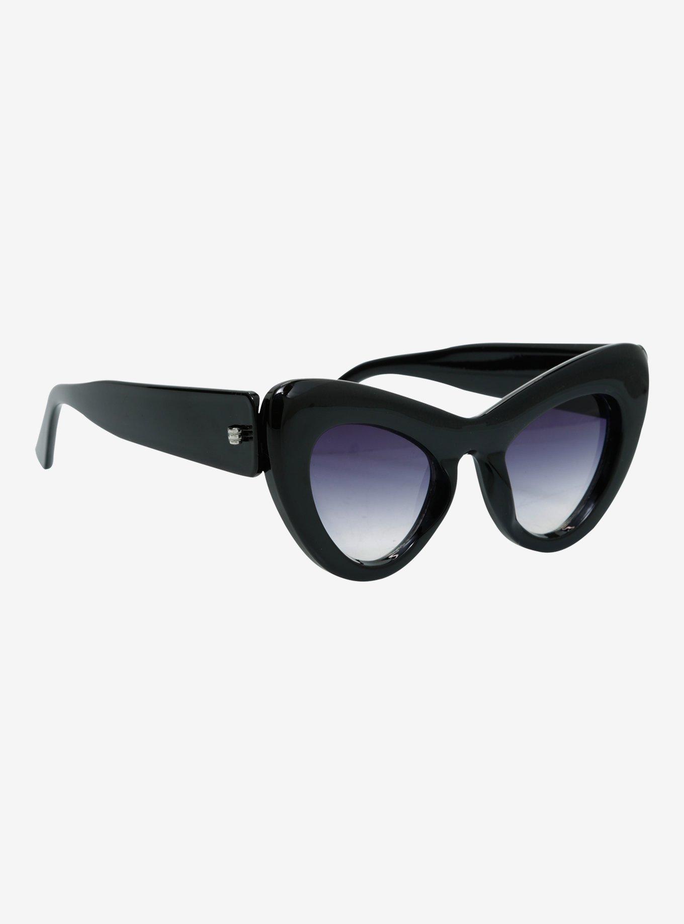Hot Topic Black Cat Eye Sunglasses | Mall of America®