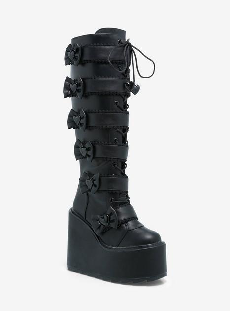 YRU Monster High Elissa Bat Dune Platform Boots | Hot Topic
