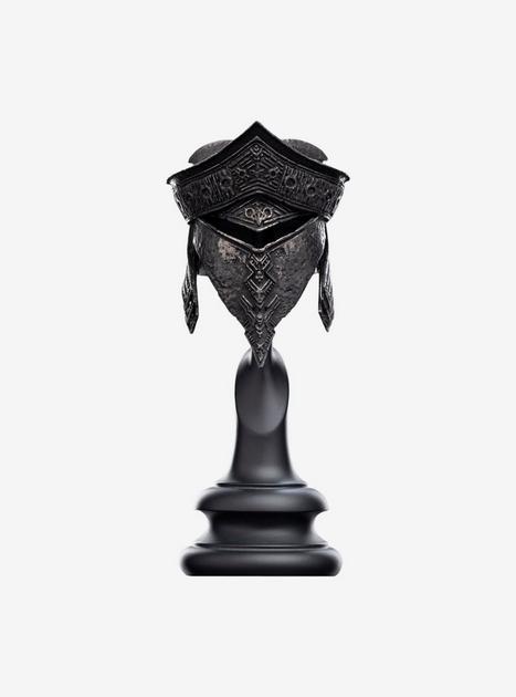 The Hobbit Ringwraith of Harad Helm 1:4 Scale Figure | BoxLunch