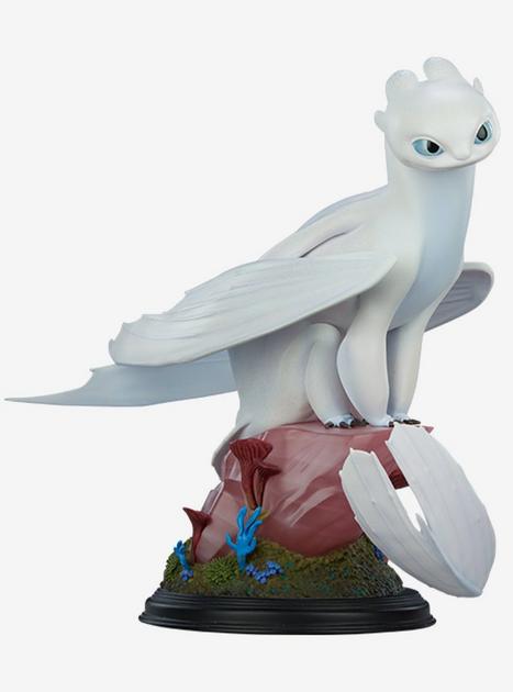 How to Train Your Dragon Light Fury Statue | Hot Topic
