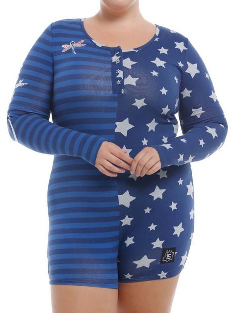 Coraline Split Lounge Henley Romper Plus Size | Hot Topic