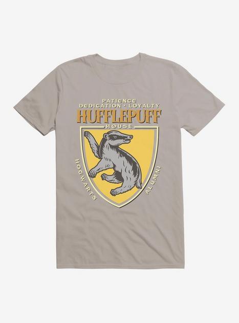Harry Potter Hufflepuff Alumni Crest T-Shirt - GREY | BoxLunch