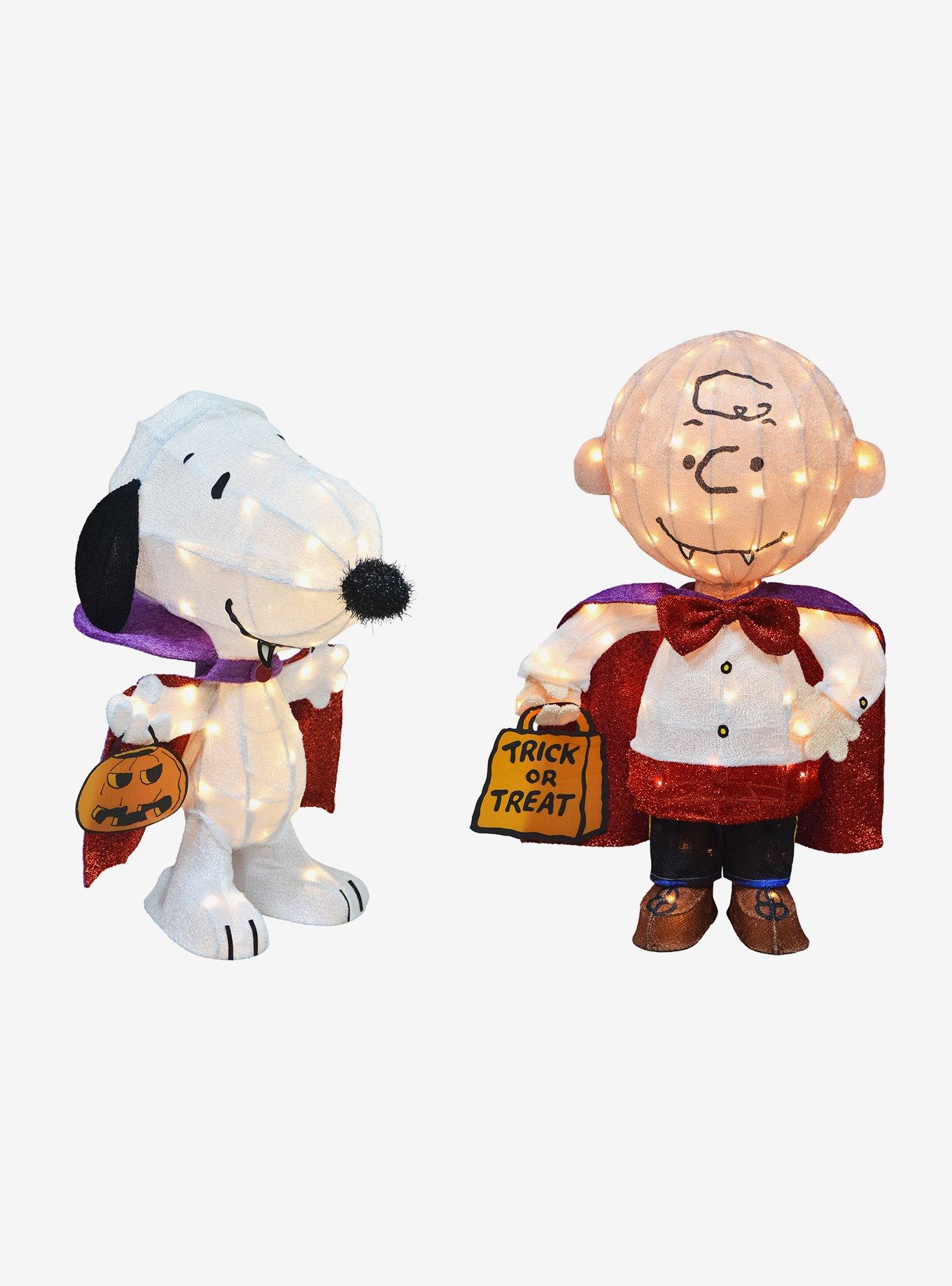 Peanuts Vampires 3D PreLit LED Yard Decor | BoxLunch