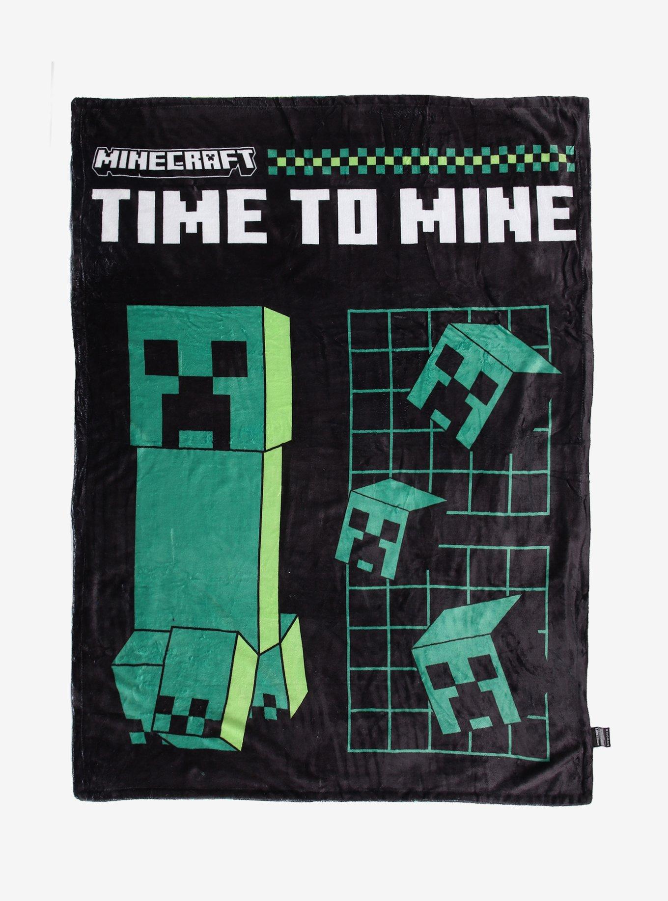 Minecraft Creeper Reversible Throw Blanket | Hot Topic